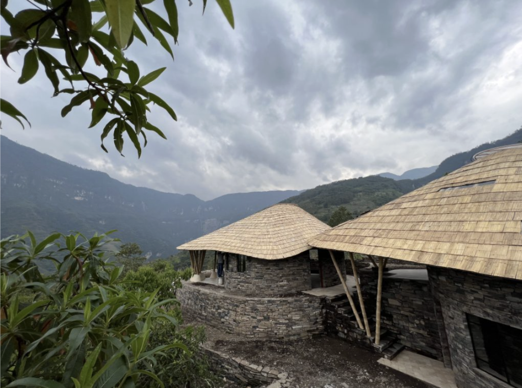Innovative Flattened Bamboo Roofing for Sustainable Architecture - Bamboo U