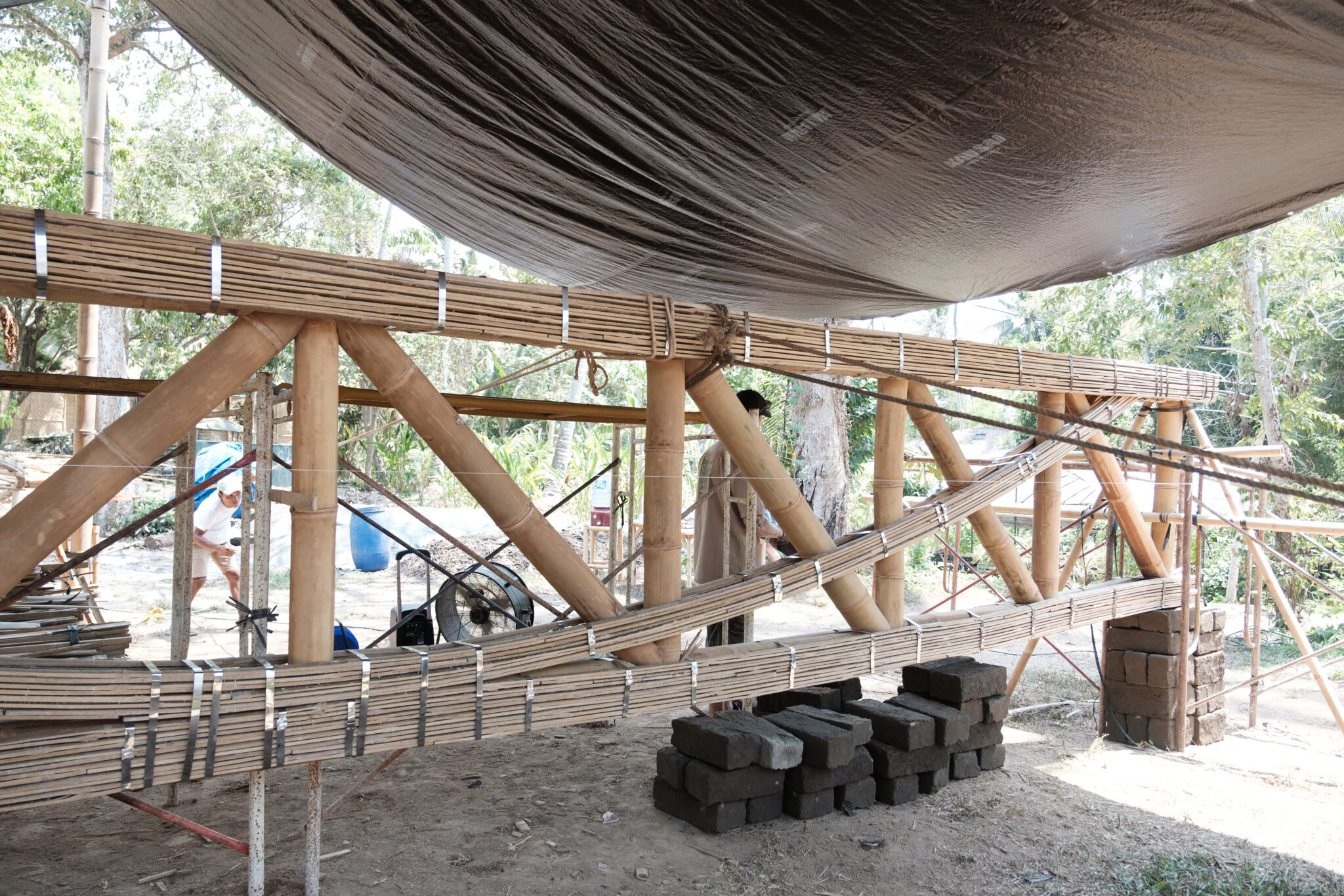 Experimenting New Methods For Testing Bamboo Trusses - Bamboo U