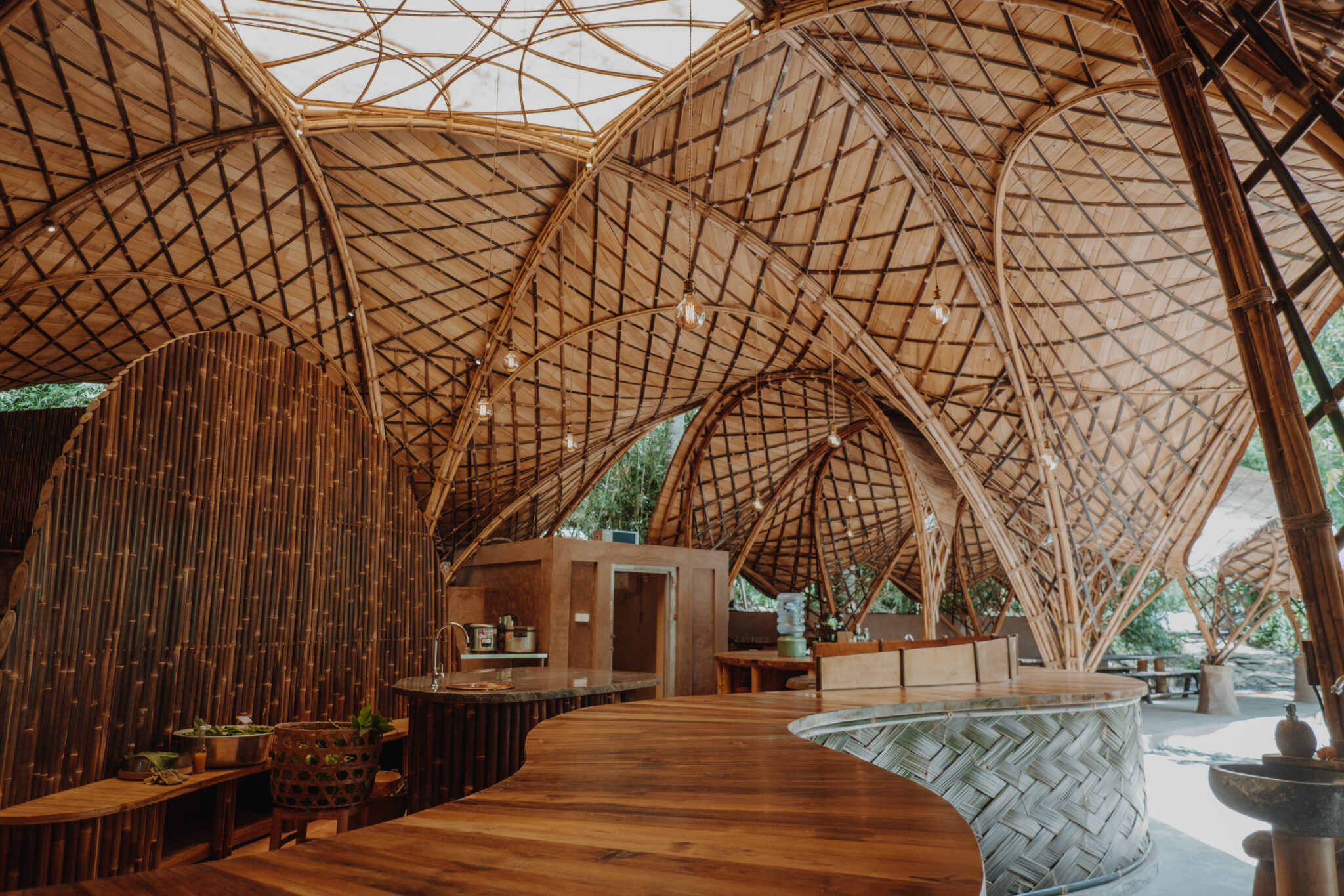 We Built the FIRST Heat-Bent Bamboo Structure in Bali! - Bamboo U